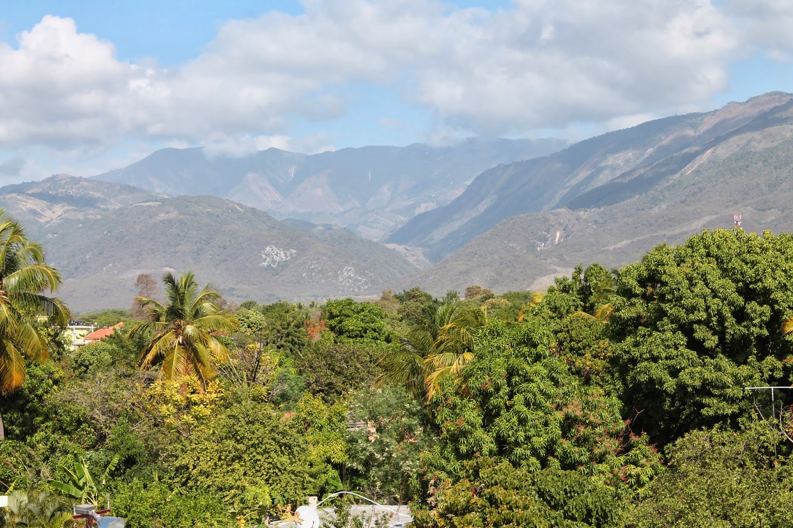 Imagénes mirando al norte de Neiba. | EL FUTUTO